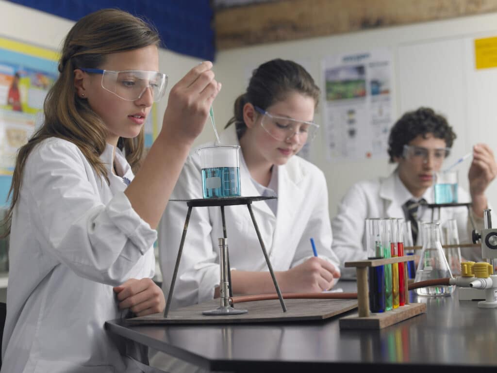 Science Concentration | Laval Senior Academy